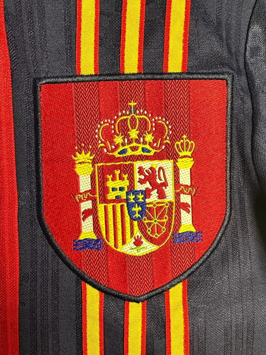 Spain Home Shirt - 1996 – Retro Football Shirts